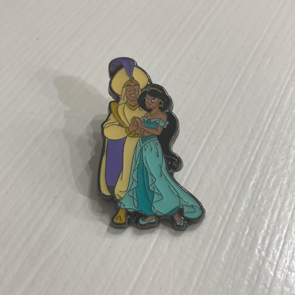 Loungefly | Accessories | Disney Loungefly Aladdin And Jasmine Dancing ...